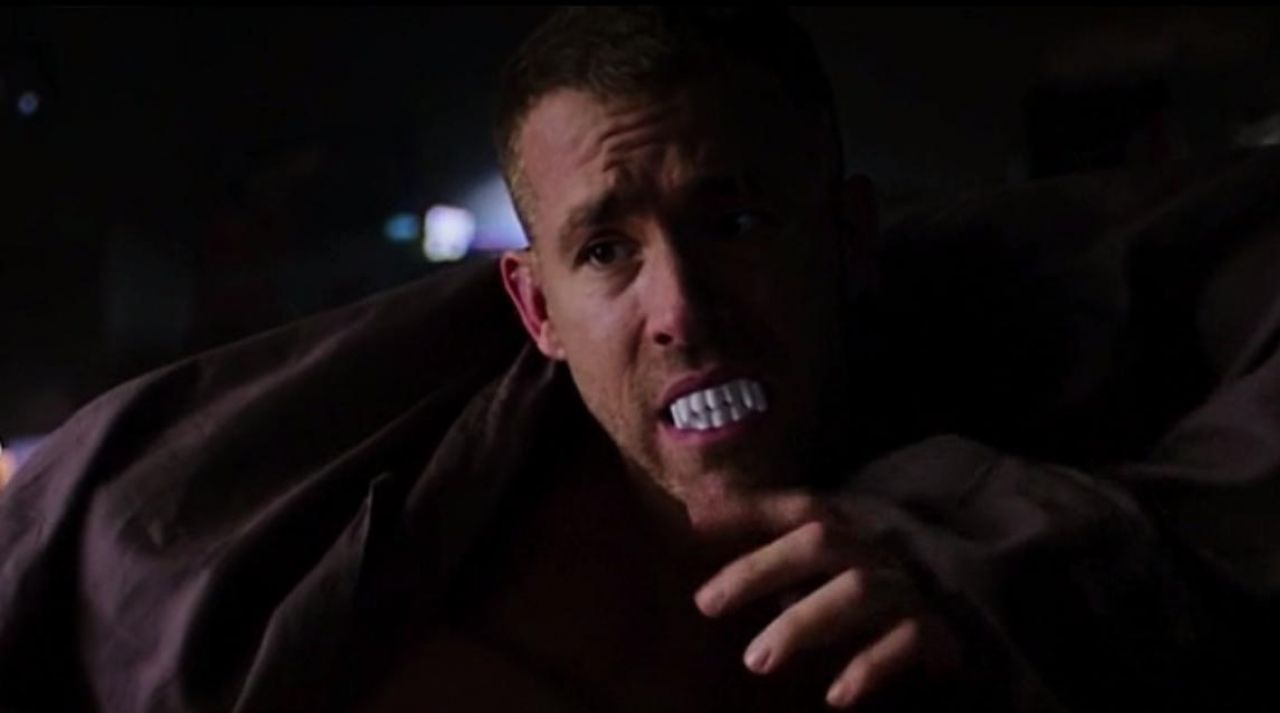 The teeth of vampire Wade in Deadpool | Spotern