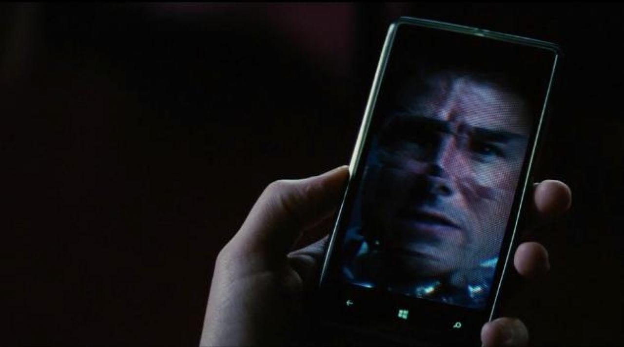 The phone Nokia Lumia in Mission : Impossible - Rogue Nation | Spotern
