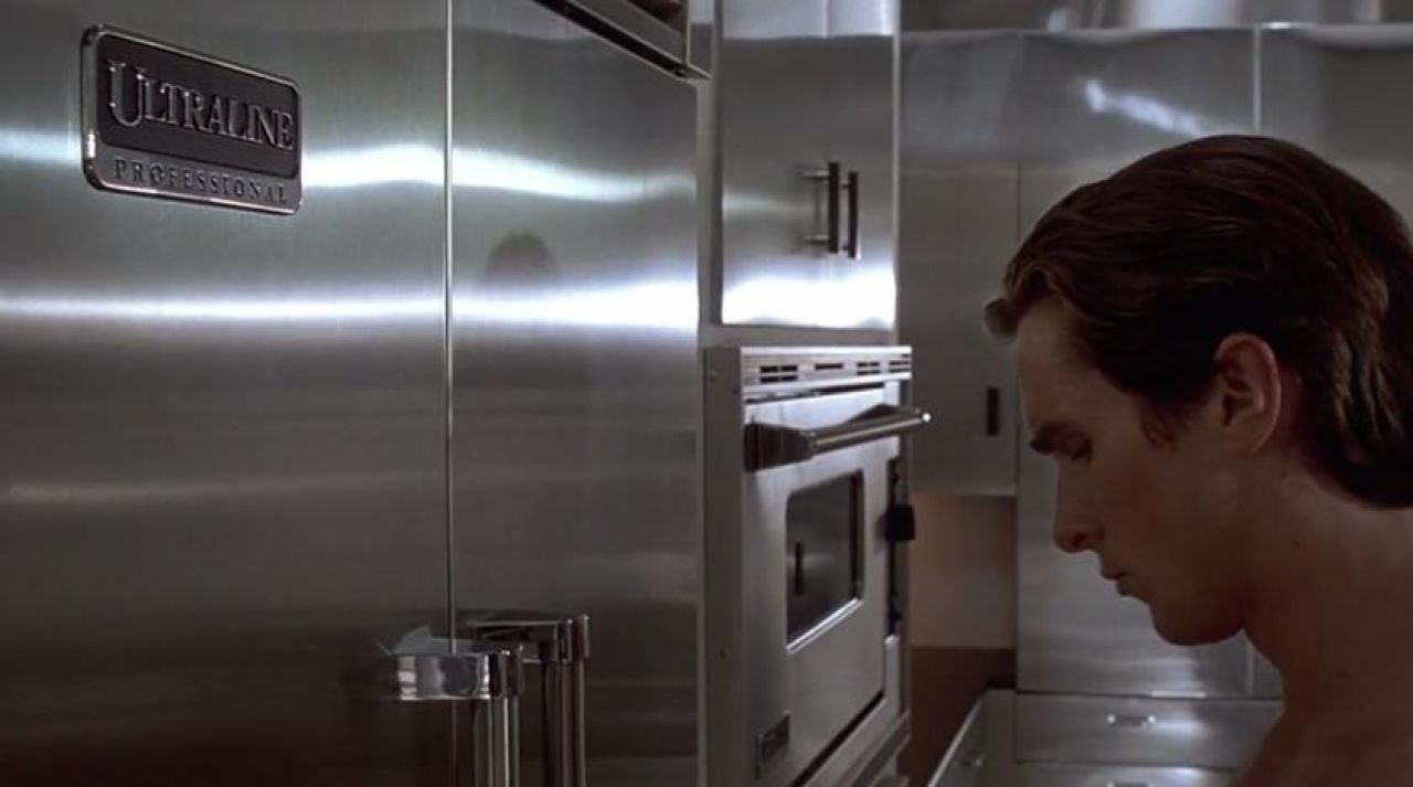 The fridge, Ultraline Patrick Bateman (Christian Bale) in American ...