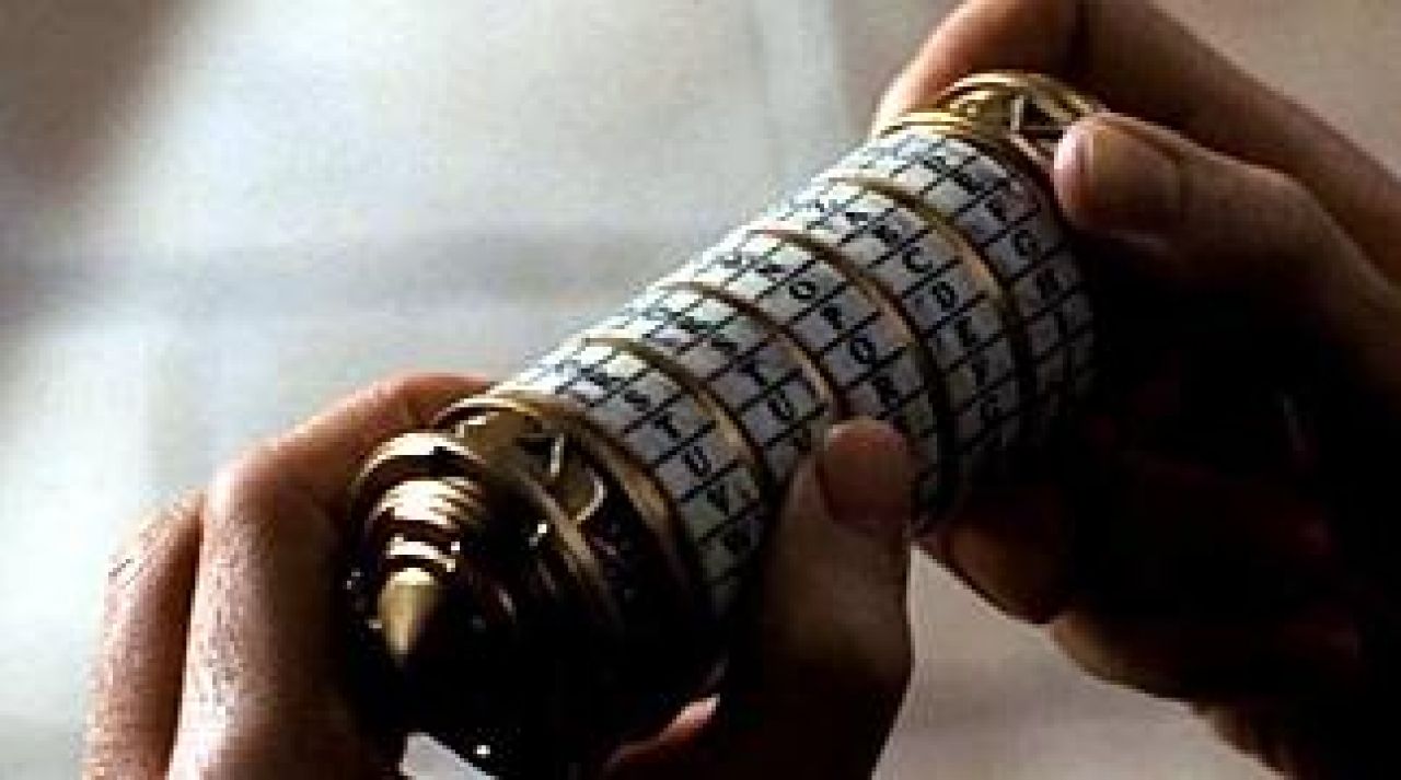 The replica of the Cryptex in The Da Vinci Code | Spotern