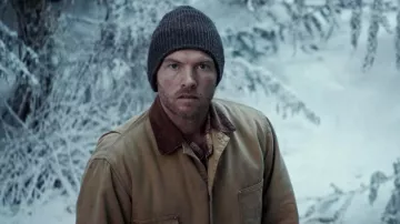 Mack Phillips (played by Sam Worthington) outfits on The Shack