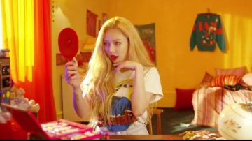HyunA(현아) - 'Lip & Hip' Official Music Video: Clothes, Outfits, Brands ...