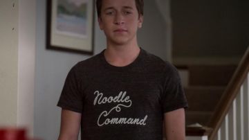 Eric Bemis (played by Skyler Gisondo) outfits on Santa Clarita Diet
