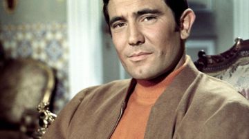 On Her Majesty's Secret Service: Clothes, Outfits, Brands, Style and ...