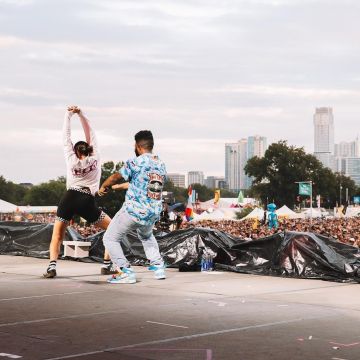 Khalid: Clothes, Outfits, Brands, Style and Looks | Spotern