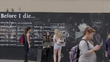 Hailey Jensen (played by Lia Marie Johnson) outfits on T@gged