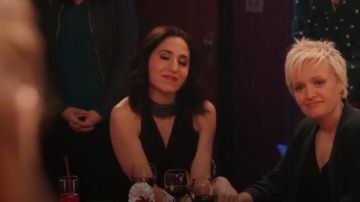 Crazy Ex-Girlfriend: Clothes, Outfits, Brands, Style and Looks | Spotern