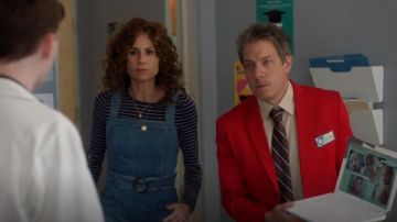 Maya DiMeo (played by Minnie Driver) outfits on Speechless
