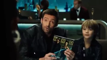 Charlie Kenton (played by Hugh Jackman) outfits on Real Steel