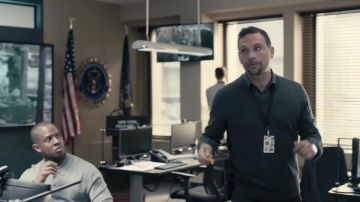 Jubal Valentine (played by Jeremy Sisto) outfits on FBI