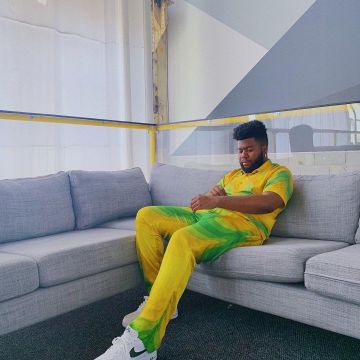Khalid: Clothes, Outfits, Brands, Style and Looks | Spotern