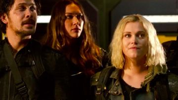 Les 100 : Vêtements, Mode, Marque, Look et Style | Spotern