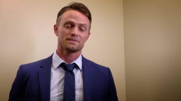 Mark Callan (played by Wilson Bethel) outfits on All Rise