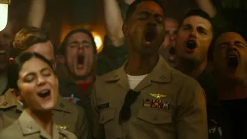 Lt. Reuben 'Payback' Fitch (played by Jay Ellis) outfits on Top Gun ...