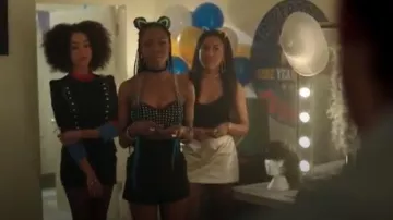 Valerie Brown (played by Hayley Law) outfits on Riverdale