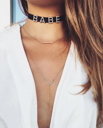 Le collier de Chloé Bleinc sur son compte Instagram | Spotern