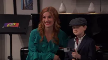 Chelsea Grayson (played by Anneliese van der Pol) outfits on Raven's Home