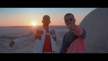 DTF - Veni Qui [Clip Officiel] : Vêtements, Mode, Marque, Look et Style ...
