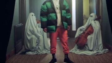 Future - Never Stop (Official Music Video) : Vêtements, Mode, Marque ...