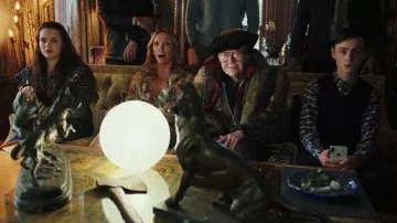 Jacob Thrombey (played by Jaeden Lieberher) outfits on Knives Out