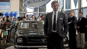 Leo Beebe (played by Josh Lucas) outfits on Ford v Ferrari