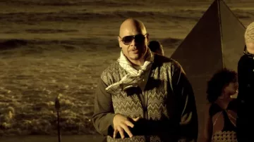 Fat Joe - Another Round ft. Chris Brown (Official Music Video): Clothes ...
