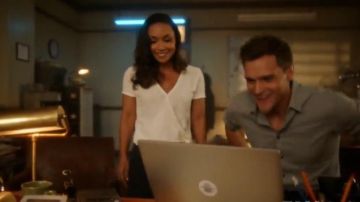 Cecile Horton (played by Danielle Nicolet) outfits on The Flash