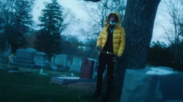 Lil Tjay - Ice Cold (Official Video): Clothes, Outfits, Brands, Style ...