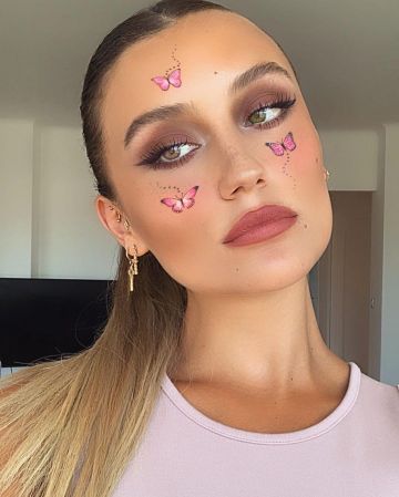 Le collier de Chloé Bleinc sur son compte Instagram | Spotern