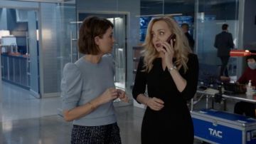 Taylor Rentzel (played by MacKenzie Meehan) outfits on Bull