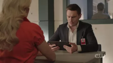 Adam Carrington (played by Sam Underwood) outfits on Dynasty