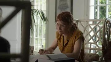 Fay Mallow (played by Britt Lower) outfits on American Horror Stories