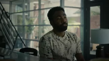 Earnest 'Earn' Marks (played by Donald Glover) outfits on Atlanta