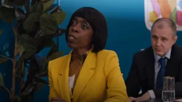 Marla (played by Lisa Codrington) outfits on Children Ruin Everything