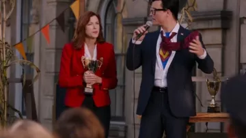 Cynthia Fuller (played by Sabrina Grdevich) outfits on Ginny & Georgia