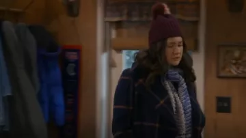 The Conners: Clothes, Outfits, Brands, Style and Looks | Spotern