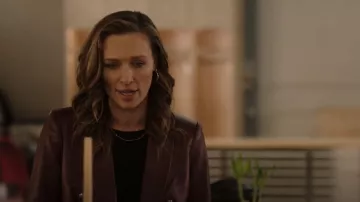 Kendra Harrington (played by Michaela McManus) outfits on 9-1-1: Lone Star