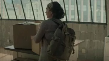 Leather jacket worn by Alex Forrest (Lizzy Caplan) as seen in Fatal ...