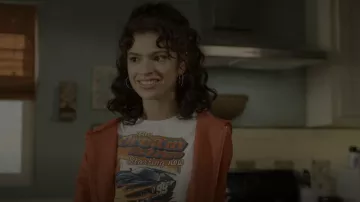 Ines (played by Bryana Salaz) outfits on Freeridge