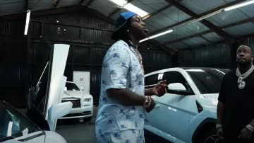 EST Gee, Yo Gotti - A MOMENT WITH GOTTI (Official Music Video ...