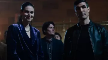 Rian (played by Eva Victor) outfits on Billions