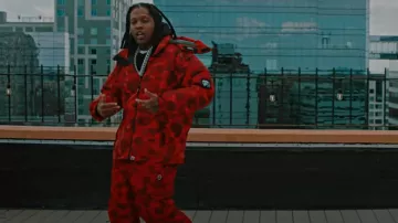 Lil Durk - Smurk Carter (Official Video): Clothes, Outfits, Brands ...