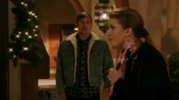 Austin Tallridge (played by Justin Deeley) outfits on 90210