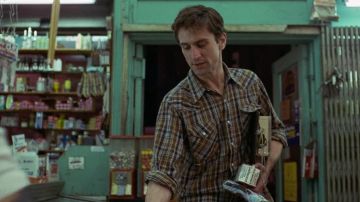 Taxi Driver: Clothes, Outfits, Brands, Style and Looks | Spotern