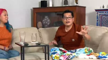 Gogglebox Australia: Clothes, Outfits, Brands, Style and Looks | Spotern