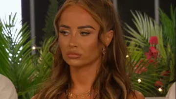 Dior Dio(r)evolution Necklace worn by Nicole Samuel as seen in Love ...