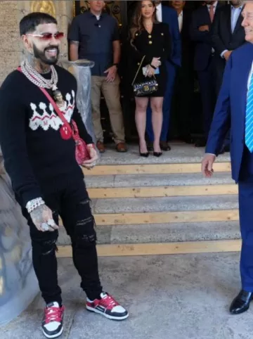 Instagram anuel: Clothes, Outfits, Brands, Style and Looks | Spotern