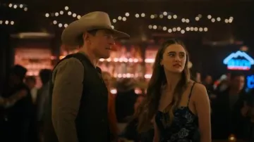 Ransom Canyon: Clothes, Outfits, Brands, Style and Looks | Spotern