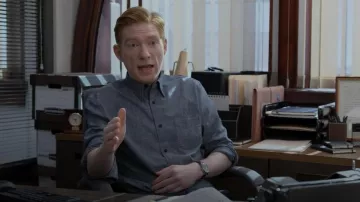 Ned Sampson (played by Domhnall Gleeson) outfits on The Paper