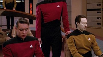 Star Trek: The Next Generation: Clothes, Outfits, Brands, Style and ...